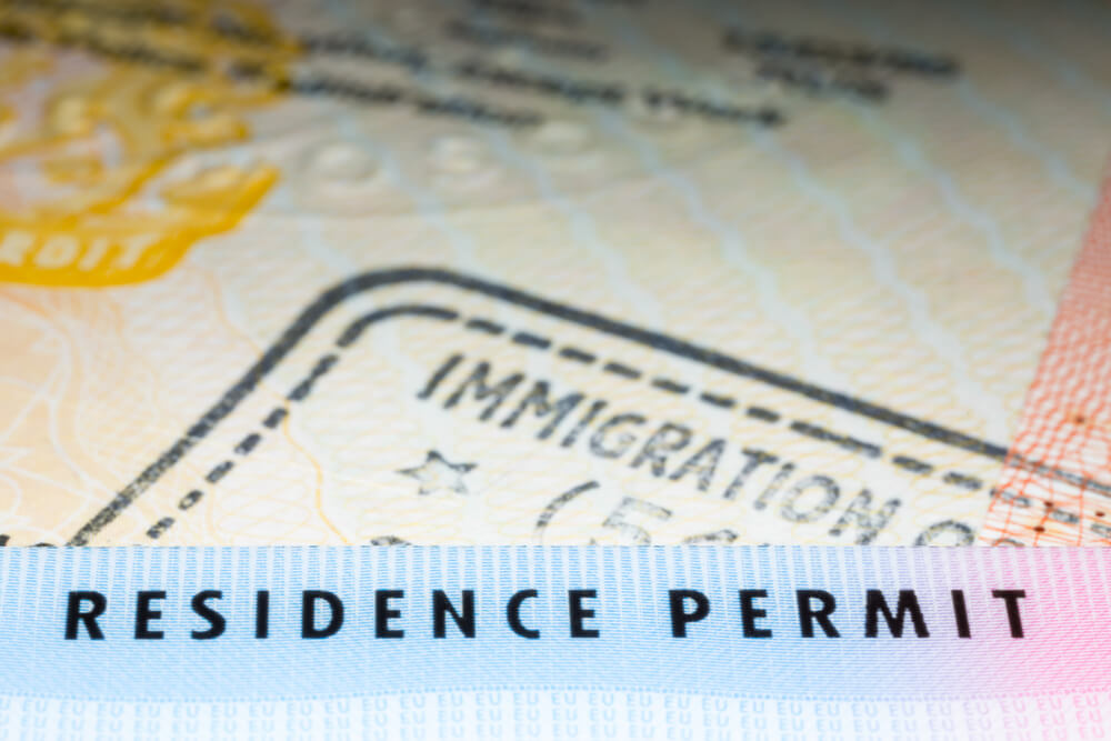 A Detailed Guide About Getting Your Visa in UAE and Emirates ID