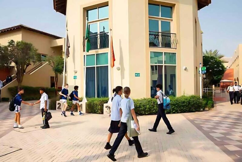 12 Best Schools in Dubai: Curriculum, Fees and More
