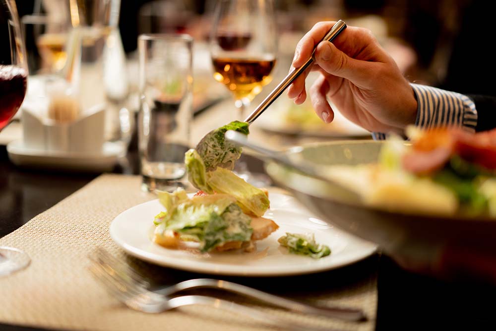 Top Dubai Fine Dining Restaurants: Location, Contact & More