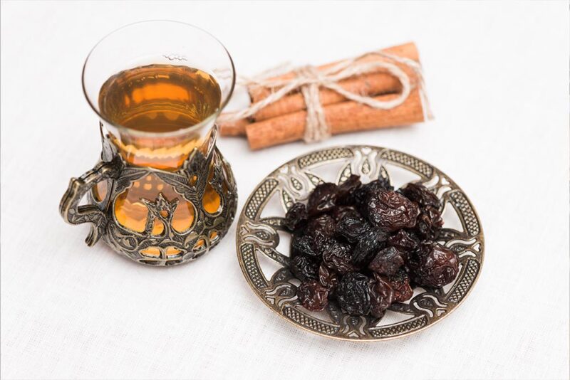 Traditional Emirati Food to Try in The UAE