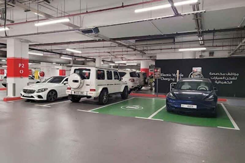 All About Mall Parking in Dubai: Fee, Timing & More