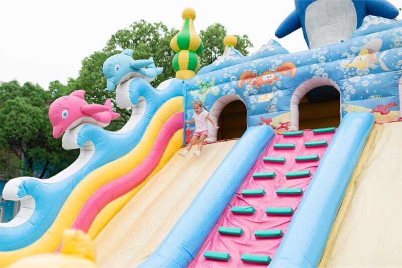 Cheeky Monkeys in Dubai: Facilities, Location & More