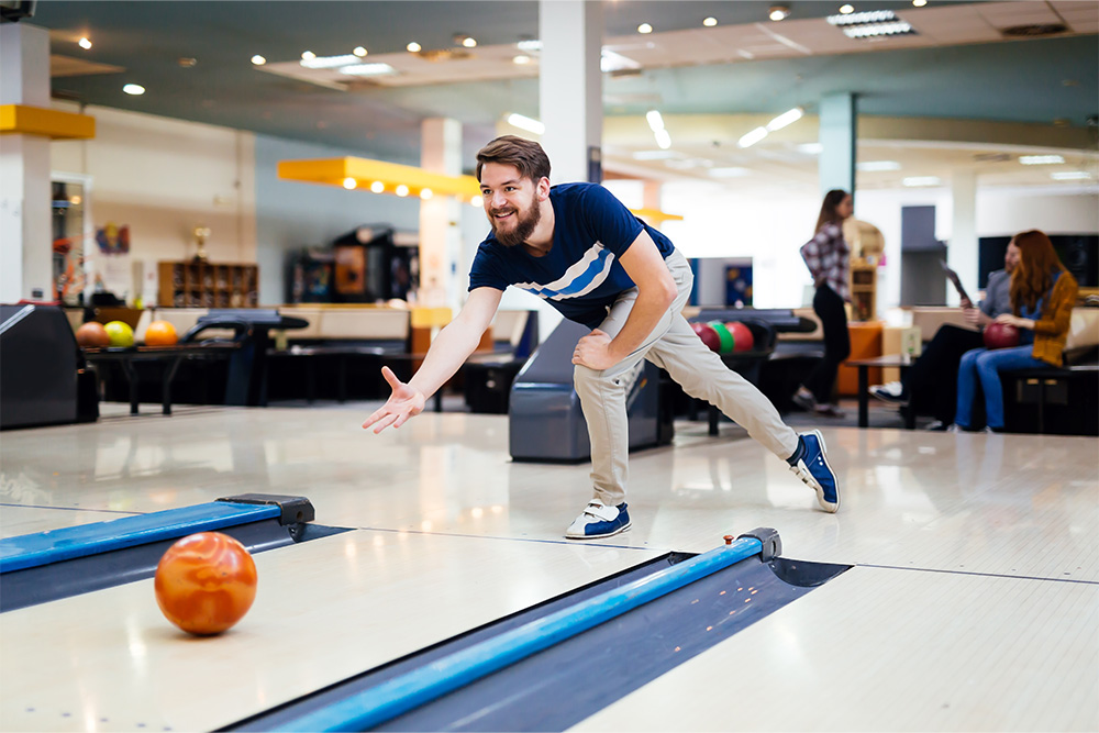 Bowling in Dubai - Top Centres, Prices & More