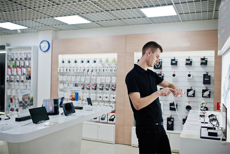 Best Electronic Shops in UAE