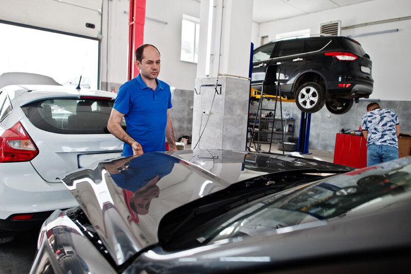 Top Cars Garage in Sharjah: Services, Contact and More