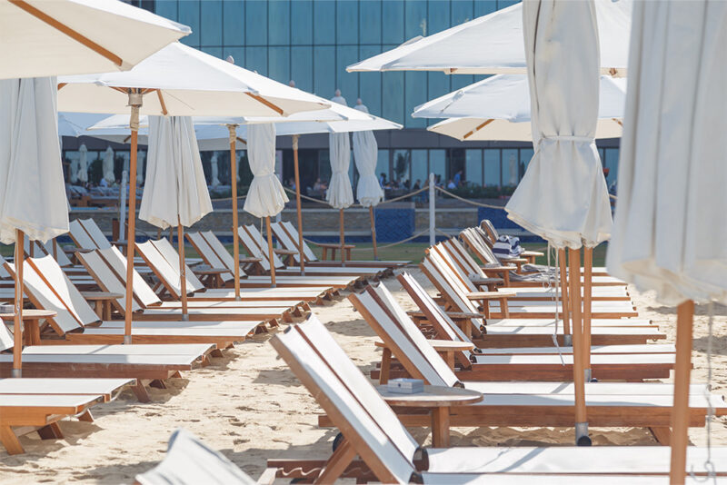 Beach Clubs in Abu Dhabi: Timings, Location and More