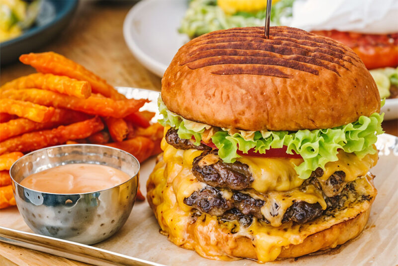 Top JLT Restaurants in Dubai [2025 Guide by Clusters & Cuisines]