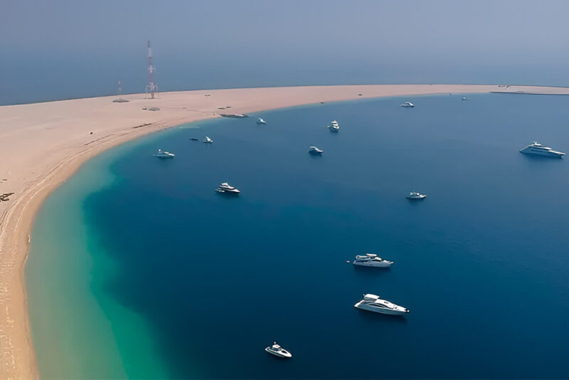 Moon Island Dubai - A Peaceful Getaway From the City