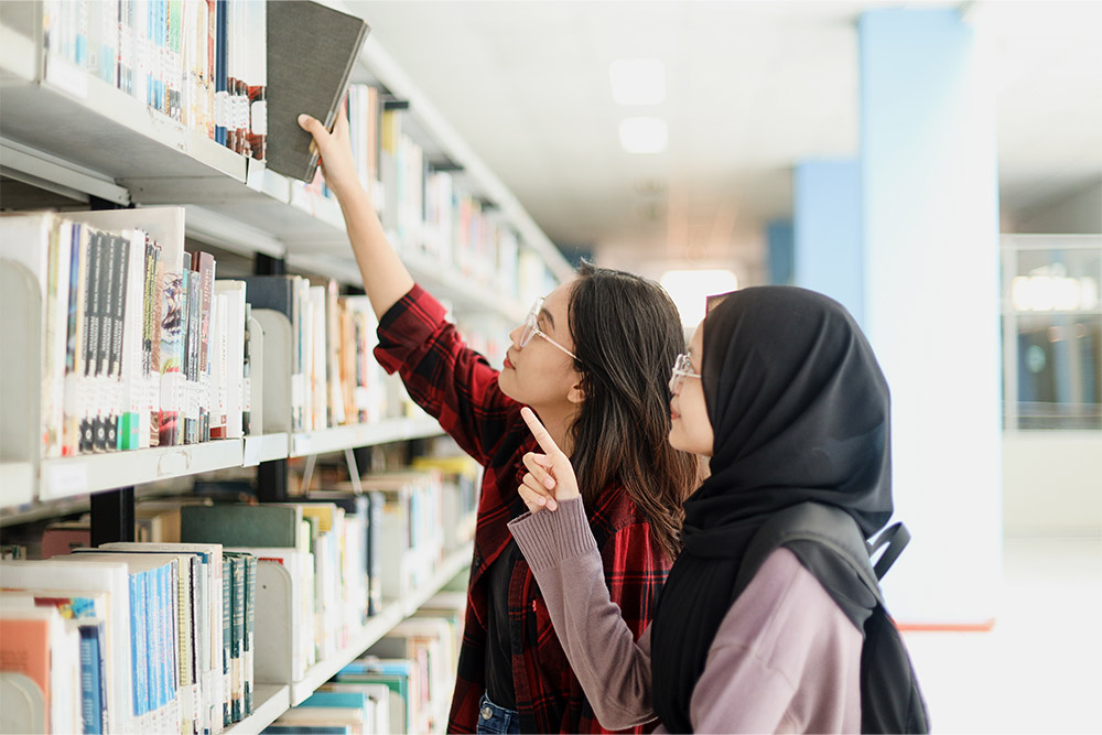 Libraries in Fujairah: Locations, Timings & More