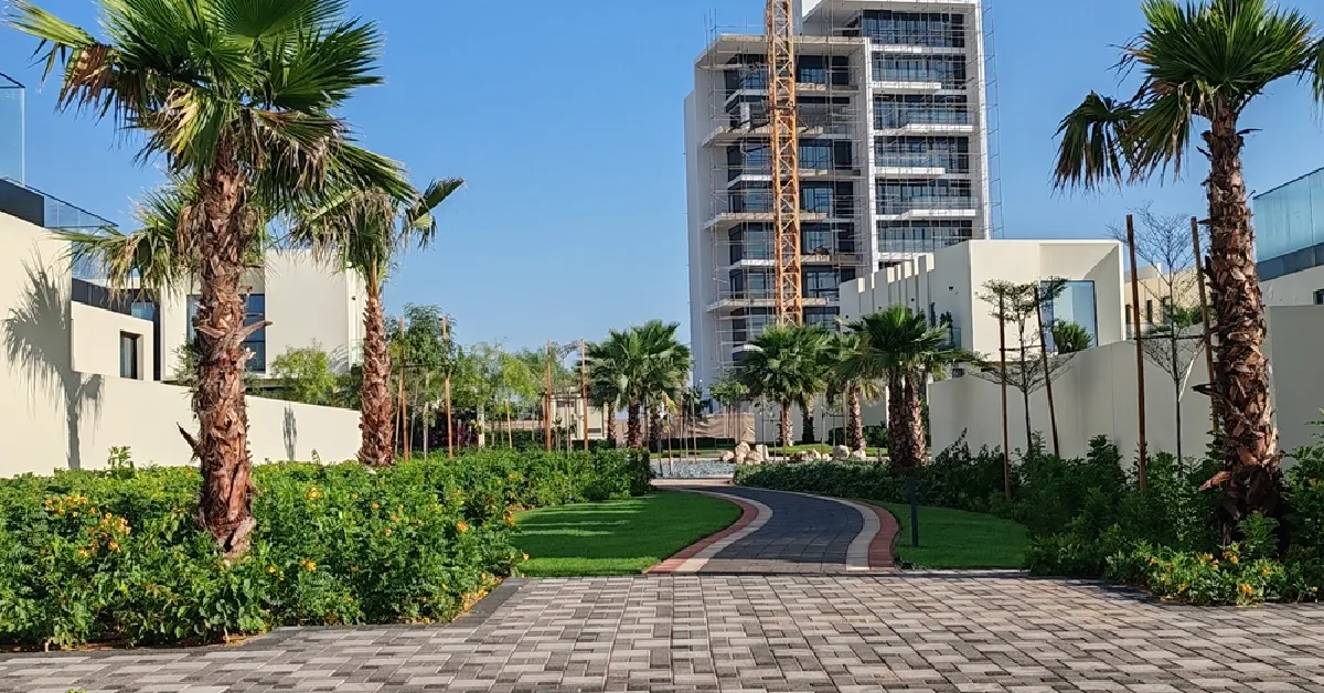 Pros and Cons of Living on Al Muneera Island