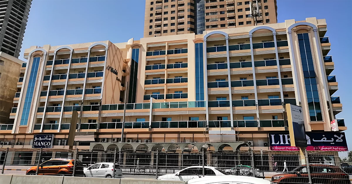 Pros and Cons of Living in Maleha