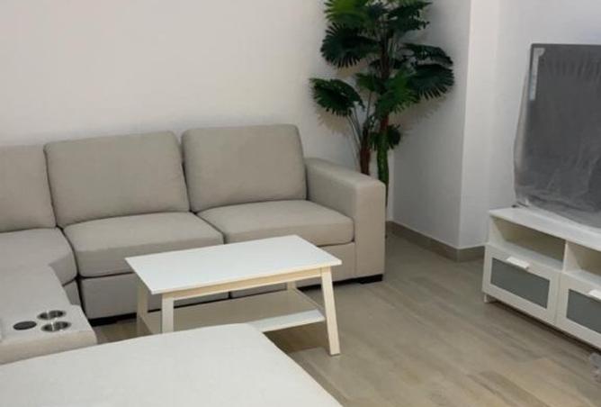 Rent in Waters Edge: UPCOMING ! FULLY FURNISHED UNIT I HIGH CLASS AREA ...