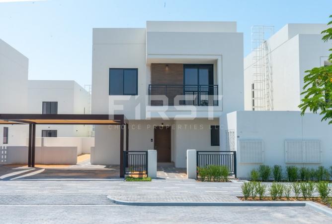 Rent in Noya 1: Impressive Double Row Unit | Modern Design | Property ...