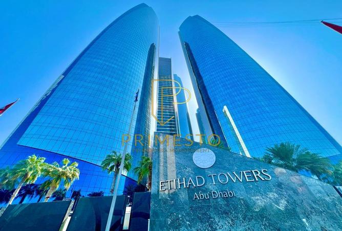 Rent in Etihad Tower 4: No Commission | Rare Quality | Sea View ...