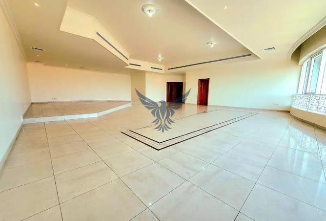 Rent in Mermaid Building: 4-Bedroom apartment | Al Khalidiyah | City ...