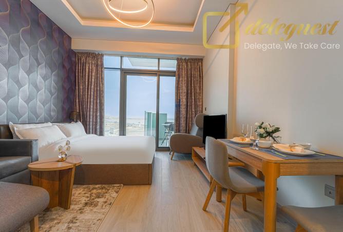 Rent in Farhad Azizi Residence: Lux Studio in Al Jaddaf, Farhad Azizi ...