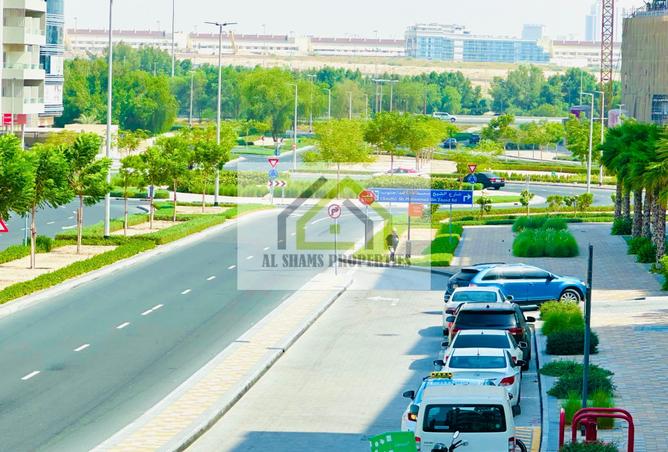 Rent in Building 88: PRIME LOCATION LAVISH 1BHK WITH ALL FACILITIES ...