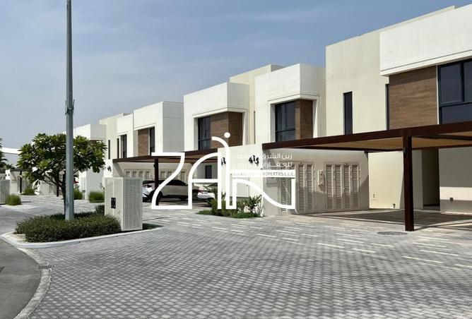 Sale in Noya 1: Brand New 3BR TH|Excellent Location|All Facilities ...