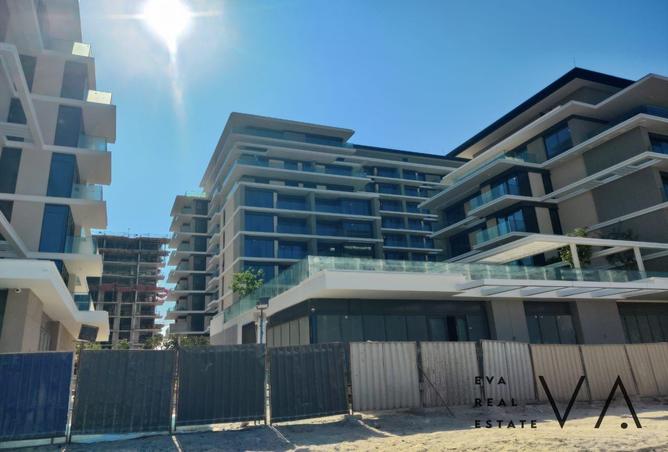 Sale in Seagate Building 2: Downtown Skyline Views | Waterfront Living ...