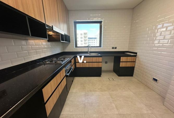 Rent in M Square: Great Offer | Amazing Location | Close to Metro ...