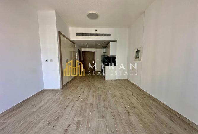 Rent in RMT Residence: SPACIOUS LAYOUT | PRIME LOCATION | VACANT ...