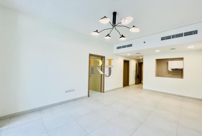 Rent in Oud Metha: Ready to Move 1-BHK ~ Close to Oud Metha Metro ...