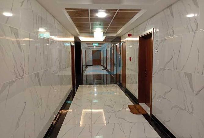 للايجار في عمارة عزير: فرصة رائعة للايجار في منطقة الروضـــة - عجمــان ...