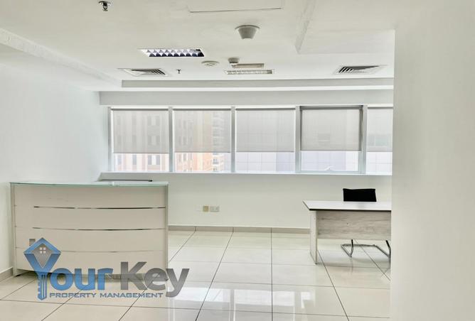 Rent in Yes Business Tower: VACANT |SPACIOUS AND BRIGHT |PRIME ...