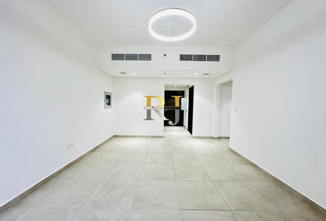 Rent in Mankhool Building: Hot Offer-Ready to move-Close to metro ...