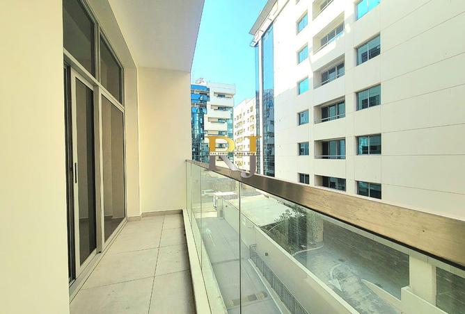 Rent in Mankhool Building: Brand New Building | huge Apartment ...