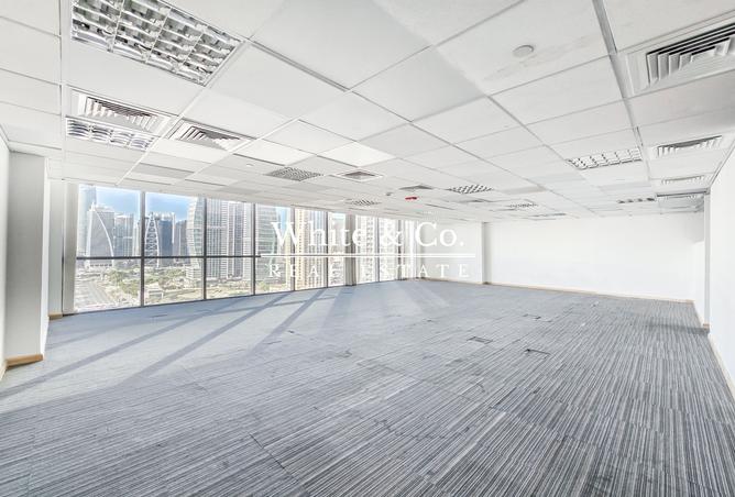 Rent in Tiffany Tower: Vacant Now | Open Plan Layout | Lake View ...