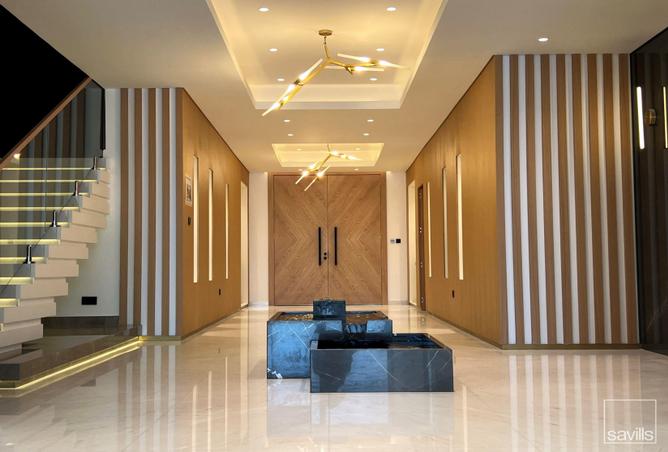 فلل بمساحات كبيرة للبيع في قرية مارينا | Property Finder UAE