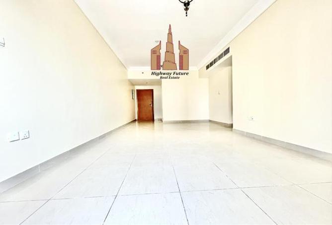 Rent in Al Rayyan Complex: 2-BR~MASTER ROOM || BALCONY || FRONT RTA BUS ...
