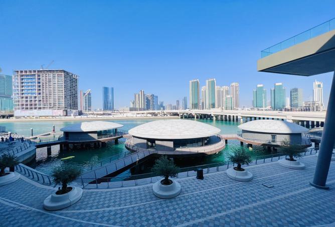 Townhouse for Rent in Waterfront Residential Towers: Elegant Oasis ...