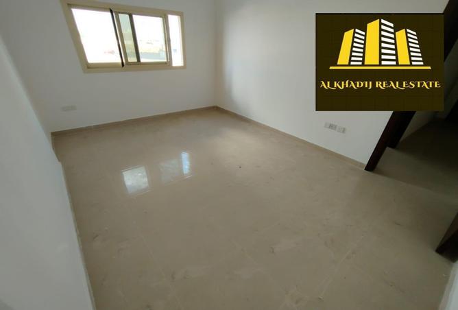 Rent in Al Jurf 2: For annual rent in Ajman, two rooms and a hall ...