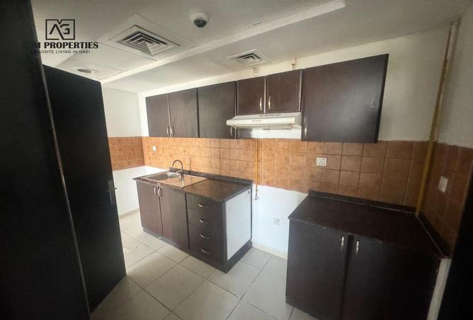 Rent in Diamond Views 3: Ready to Move | Spacious | Prime Location ...