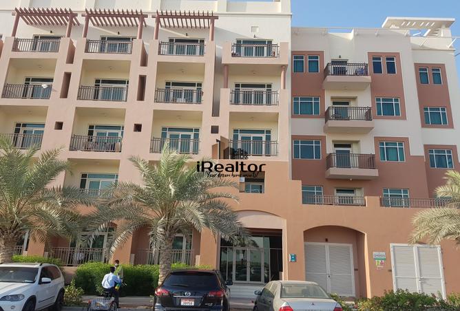 Rent in Al Sabeel Building: Studio Apartment with Balcony| Ready to ...