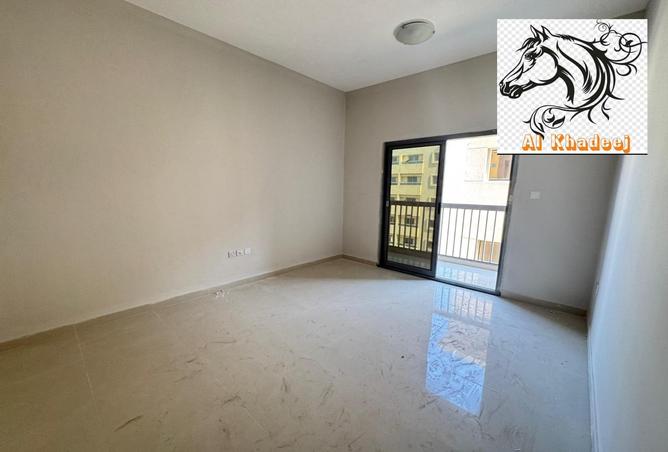 Rent in Al Jurf 2: Apartment for annual rent, families only, Ajman ...