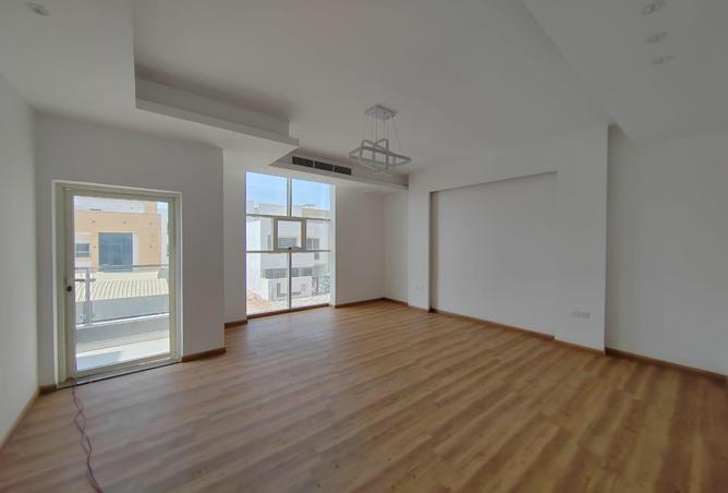 Rent in Ajman Hills: Al Alia Townhouse First Tenant with Central AC ...