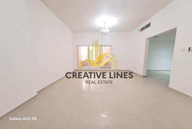 Rent in Smark 4: 2 month free 2bhk ! for family Close to bus stop ...