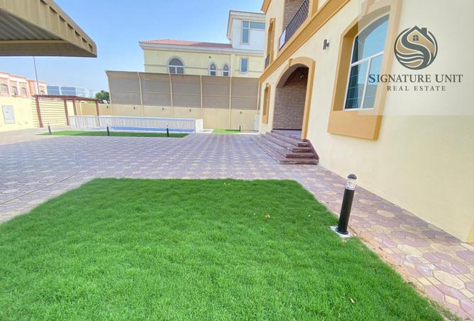 Rent in Al Khail Gate: Independent villa | Private Pool | Lush Garden ...