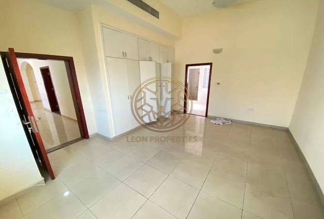 Rent in Al Safa 2: Spacious 4 Bedroom Villa - Al Safa 2 | Property Finder