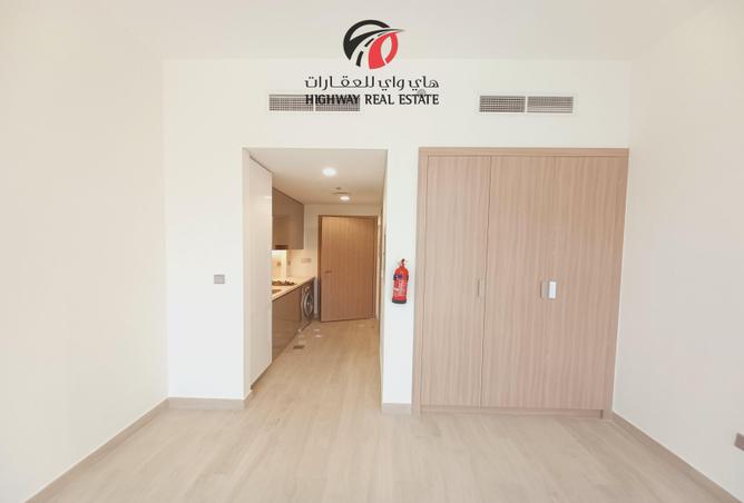 Rent in AZIZI Riviera 24: Brand New Bigger Studio // AC Free // High ...