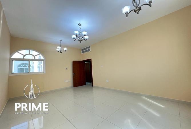 Rent in Al Muroor Tower: Lovely 2bhk apartment on muroor area 60k | Property Finder
