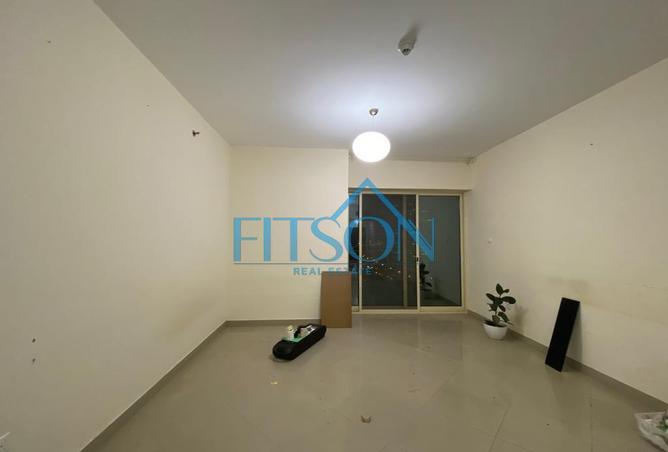 Rent in Icon Tower 2: SPACIOUS LAYOUT | VACANT SEPTEMBER | MAIDS ROOM ...