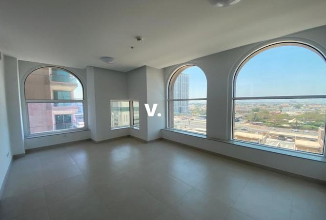 Rent in DXB Tower: Great Offer | Chiller Free | 4 Cheques | Property Finder