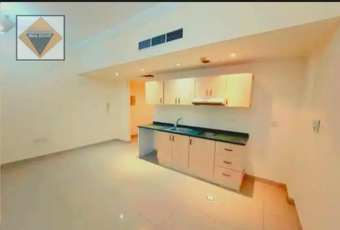 Rent in Muwaileh Commercial: big studio 7flor bulding only family madin ...