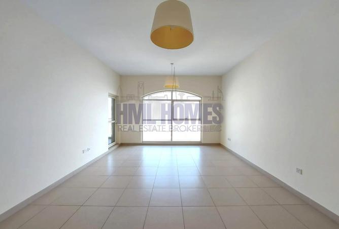 Rent in Mosela Waterside Residences: Vacant | Stunning | Well ...