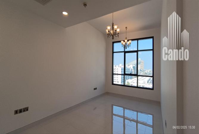 Rent in Trio Building: Unfurnished I very spacious rooms I Near Metro I ...
