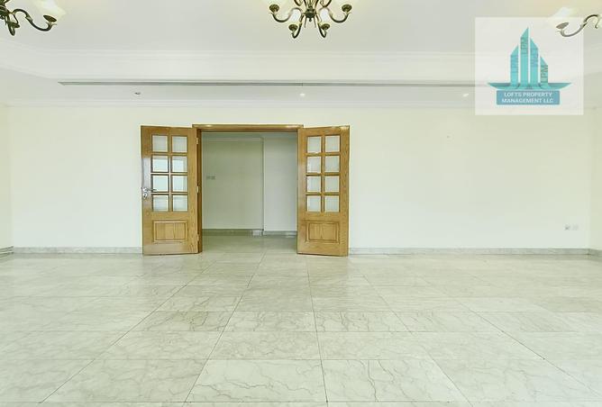 Rent in Al Marjan Tower: LUXURY 3BHK+M | 1 MAJLIS | BALCONY | Property ...